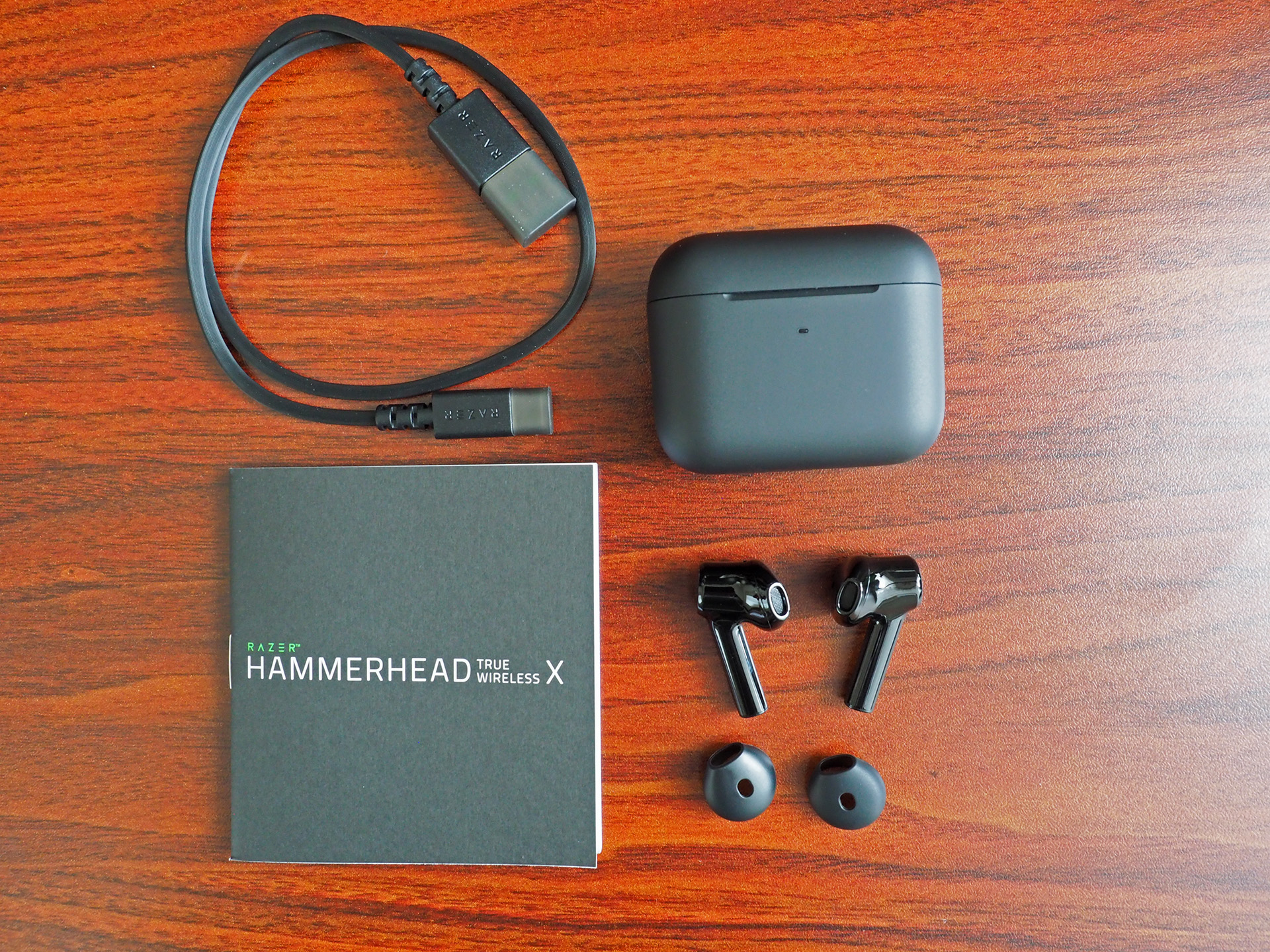 軽くて低音ずっしり！インナーイヤー型ワイヤレスゲーミングイヤホン「Razer Hammerhead True Wireless X」に変えてみたけどこれはなかなか良い – よしあかつきのメモ帳